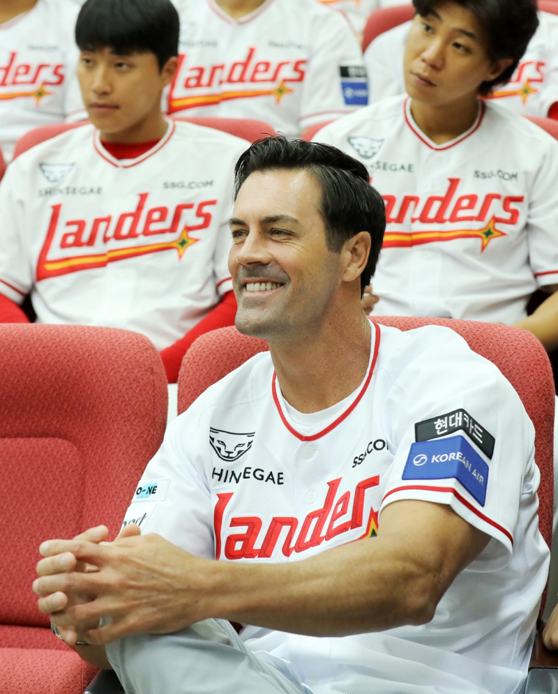 MLB 전설들도 시련은 있었다, 꿈꾸는 SSG 청년들에게 "간절함과 시련은 성공의 어머니" [IS 강화]