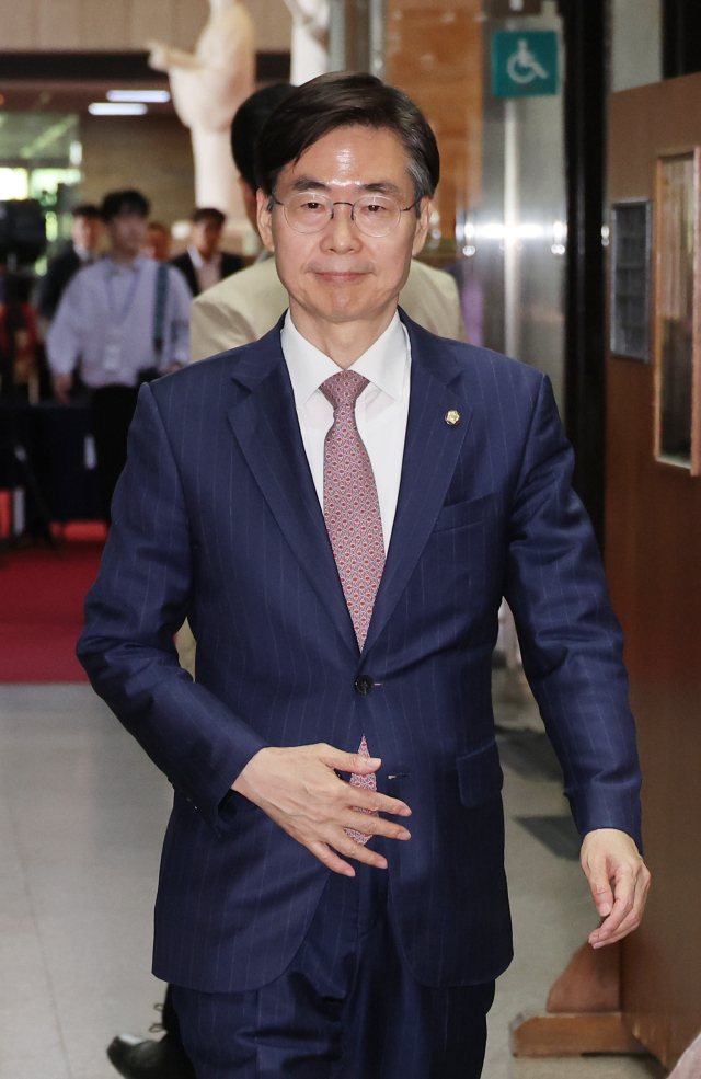 조경태 "원내대표 역할 주어지면 기꺼이 수행할 것"