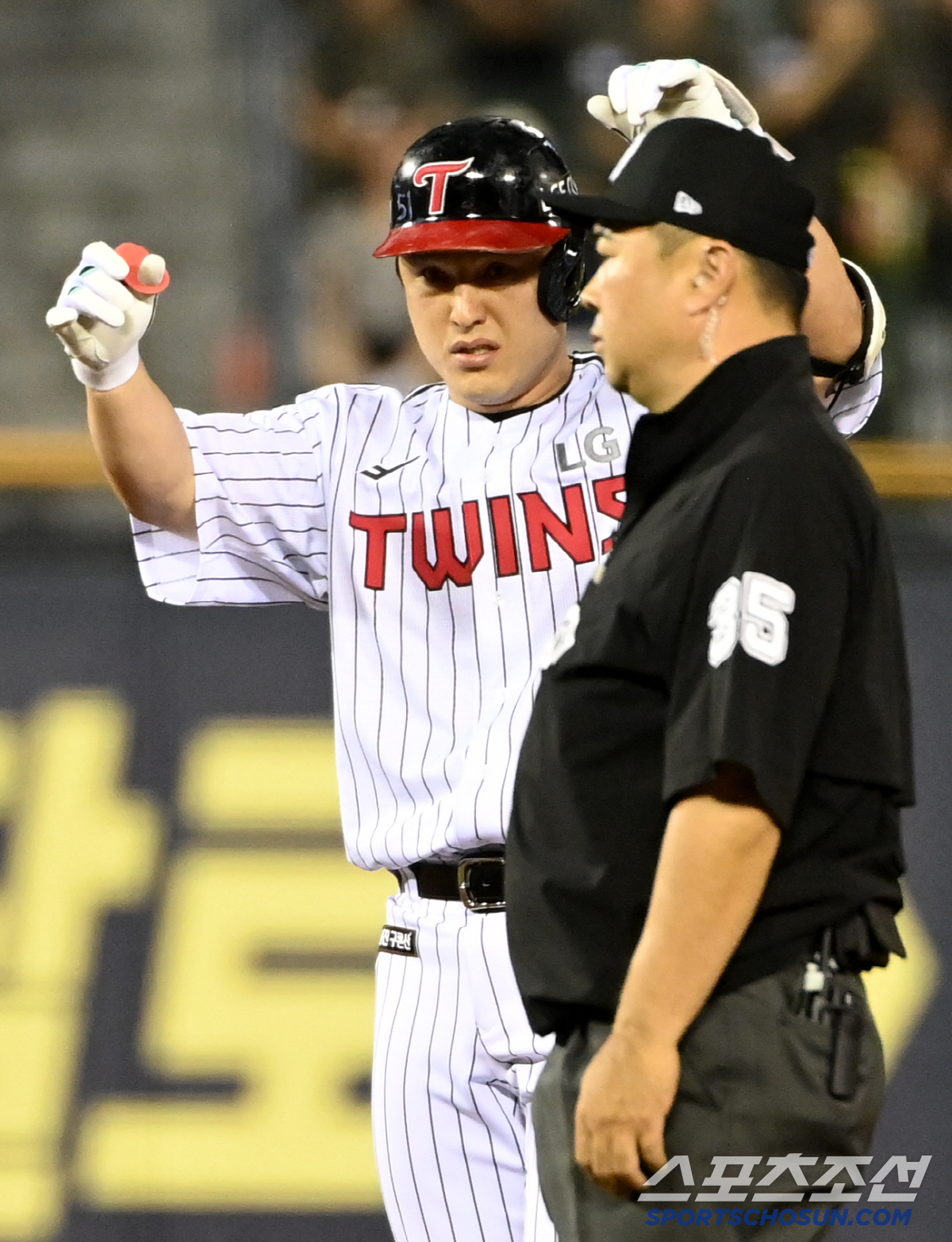 "한화 정말 강한팀. 그러나 1위 그렇게 쉬운 자리 아니다." 반게임차 1위 지킴이. 대타 역전타 65억 FA의 자신감. "준비 ...