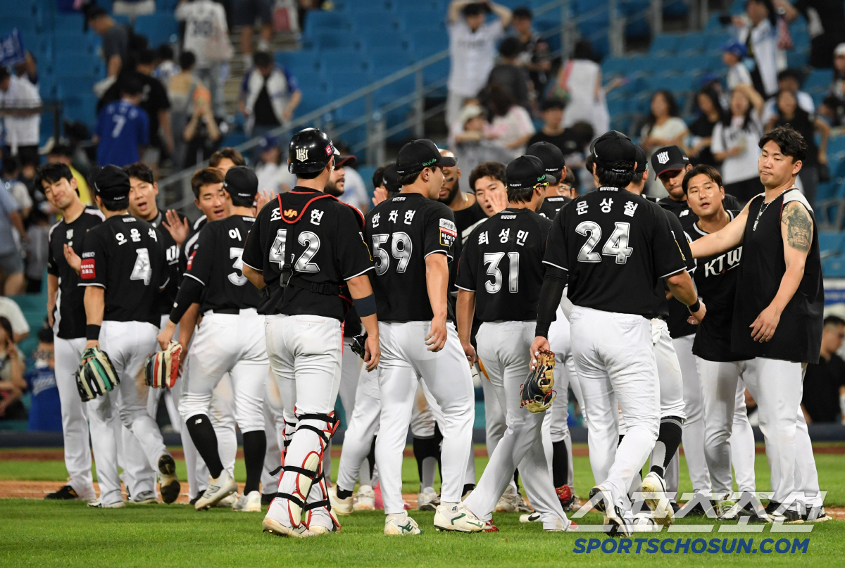 2025 KBO리그 포토 H/L | [포토] KT '대승'