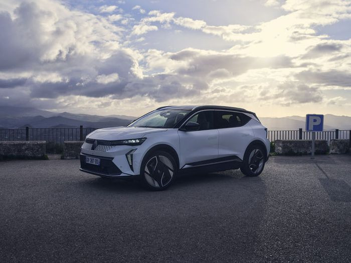 “그랑콜레오스 대박낸 르노…이번엔 6000만원 전기차로 승부 건다?” | EV-Hotissue