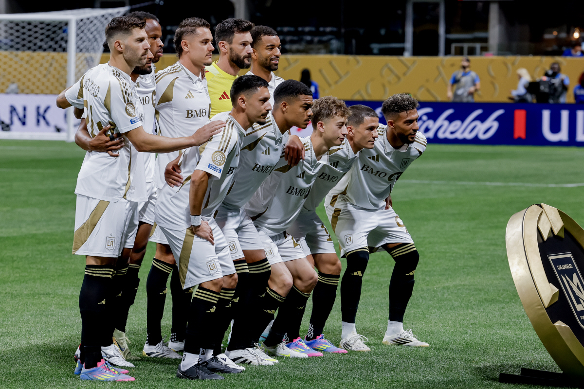 "저희 첼시인데..." MLS 평관 절반도 못 채웠다…첼시-LAFC전 흥행쪽박, 대체 왜?