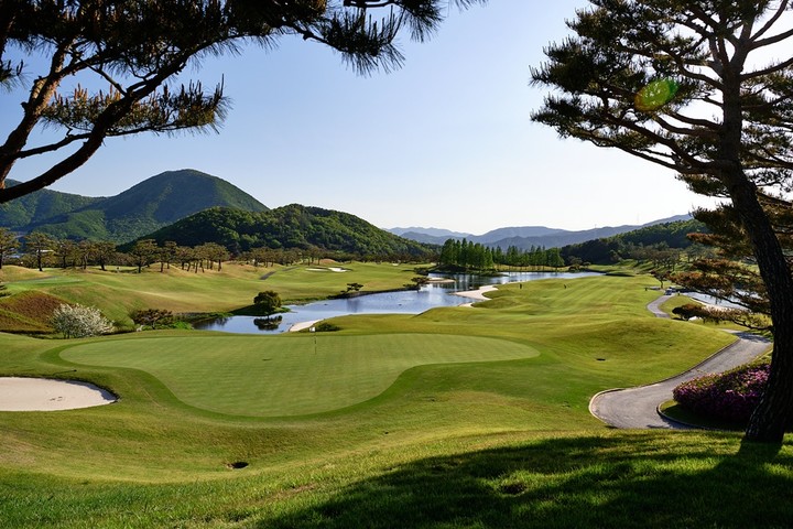 "노하우와 데이터로 완벽 코스 세팅" 에이원CC, 10회 연속 KPGA 선수권대회 개최..올해 다승자 탄생할까?