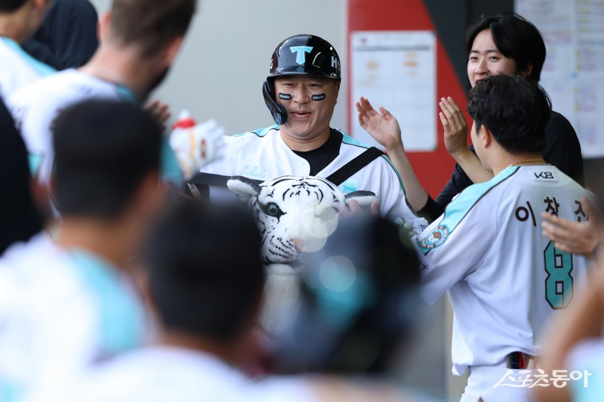 ‘12호 홈런이 8호 결승타!’ 최형우 나이를 잊은 활약…KIA, KT 3연전 싹쓸이하며 5연승 질주