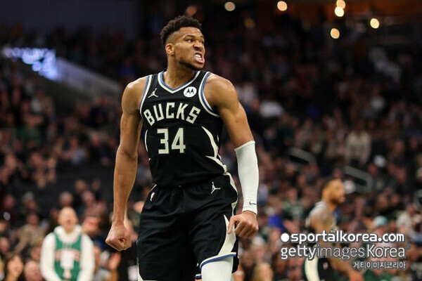 파격 그 자체 '美 ESPN'의 '4각 트레이드' 제안! 아데토쿤보는 GSW, D.그린은 LAL로?..."가능성은 언제든 열려 있어"