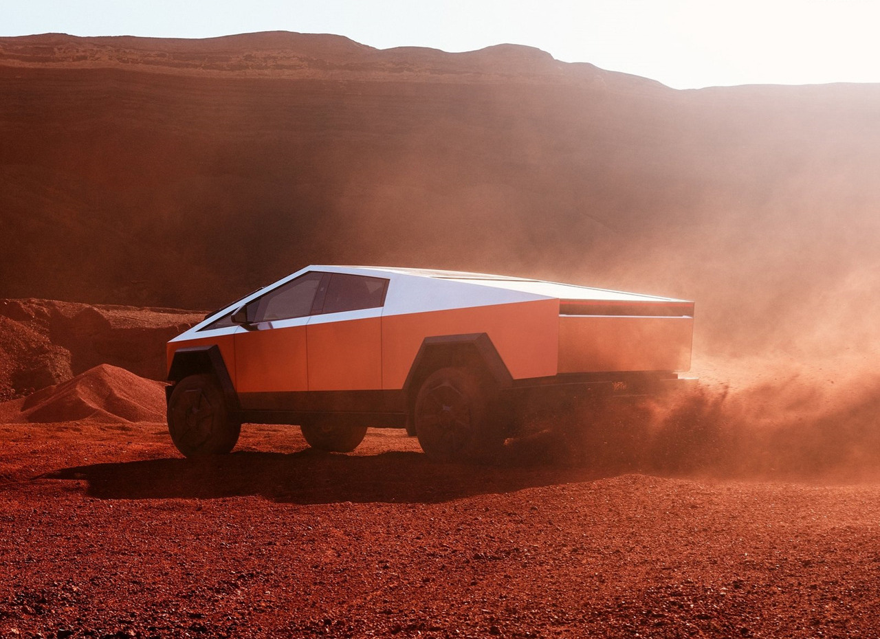 “방탄에 자율주행까지”… GD도 선택한 사이버트럭 | EV-Hotissue