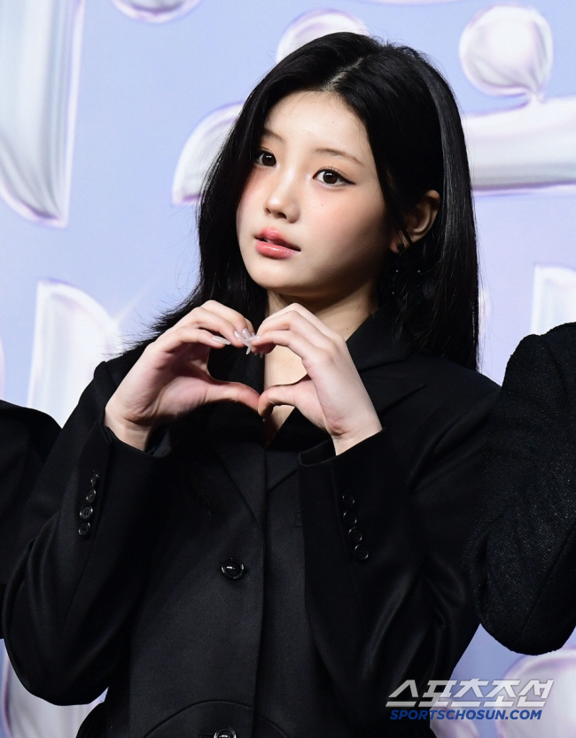 [SCin스타] 아일릿 원희, 품절 대란템 '라부부' 사기 피해 "박스 진짜 같았는데..이건 진짜 아니지"