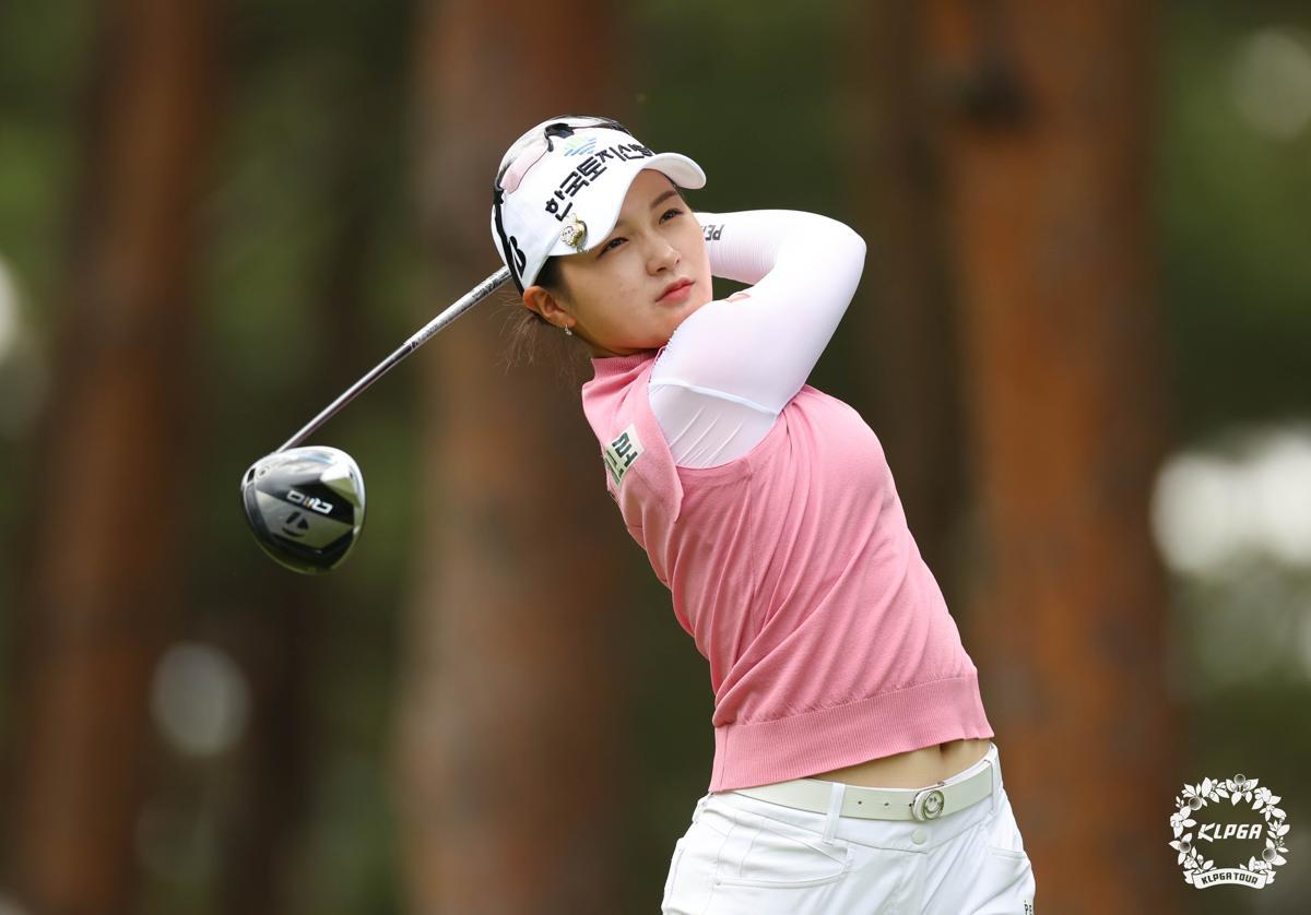박현경, 지난해 KLPGA 공동 다승왕 만들어줬던 맥콜 대회서 시즌 2승 도전