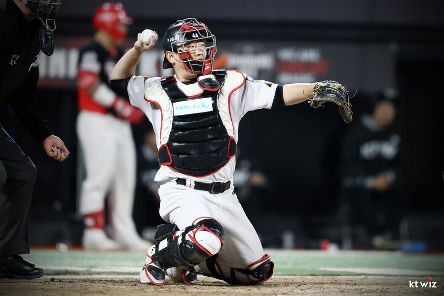 [공식발표] 시리즈 중인데?! LG-kt 전격 1대2 트레이드 단행…좌완 임준형↔내야수 천성호·포수 김준태