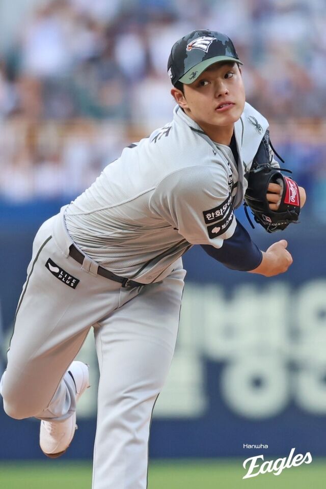 "부담 없다면 거짓말, 요즘 확실히 있다" 158km 1차지명 문동주 책임감이란…10승이 꿈 아니다, 이미 그 이상 바라본다