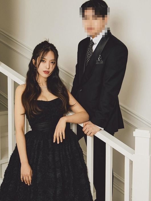 AOA 막내 임도화, 훈남 예비신랑 공개…오늘(28일) 6월의 신부 된다 [Oh!쎈 이슈]