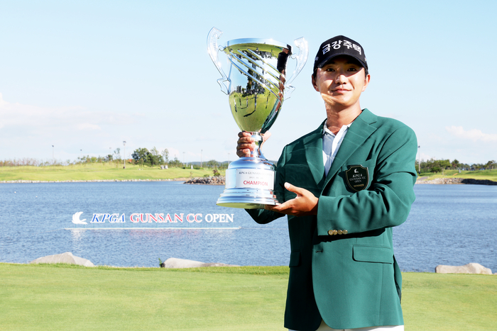 옥태훈 2년 9개월 만에 KPGA투어 연속대회 우승 “휴식기 아쉬워, 전성기는 아직 오지 않았다!”
