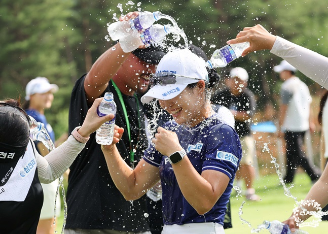 '통산 3승' 고지우, KLPGA 54홀 최저타 타이-와이어 투 와이어 겹경사 [맥콜·모나 용평 오픈]