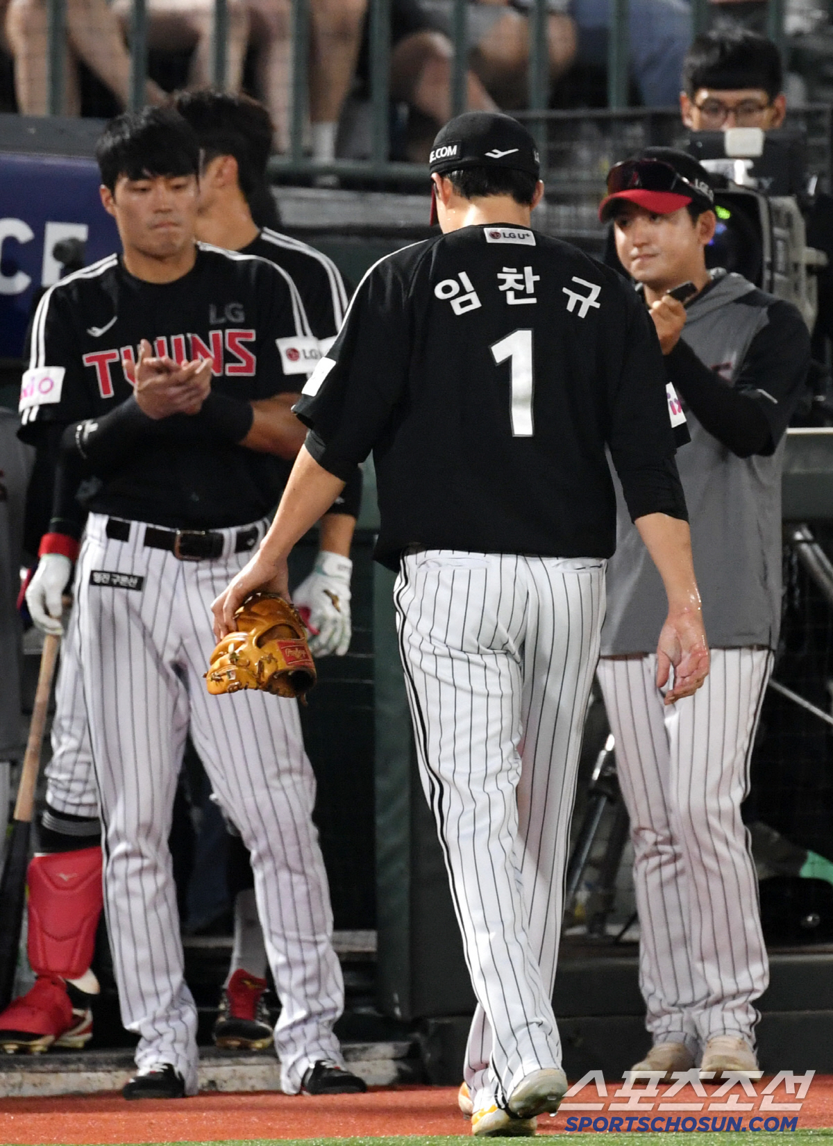 새 'LG 킬러' 탄생이요. 158km 감보아 6.2이닝 무실점 6연승+전준우 투런포+김민성 쐐기타 롯데 다시 1게임차[부산 리뷰]