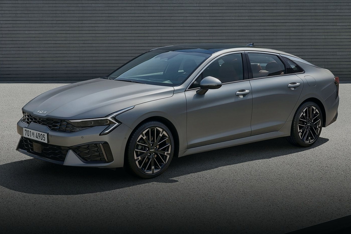 “이젠 기본!” K5·K8에 스마트 크루즈 무조건 탑재된다 | EV-Hotissue