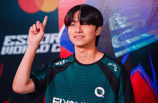 'LTA의 꿈은 끝나지 않아!'…FLY, 세트스코어 3대0으로 G2 완파 (MSI) [종합]