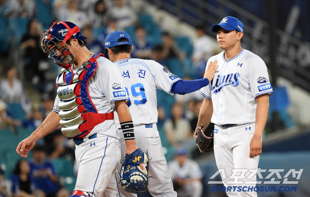 ‘154km 강속구도 무용지물’ BBBBBBBBBBB, 영점 안 잡힌 루키는 주저앉았다