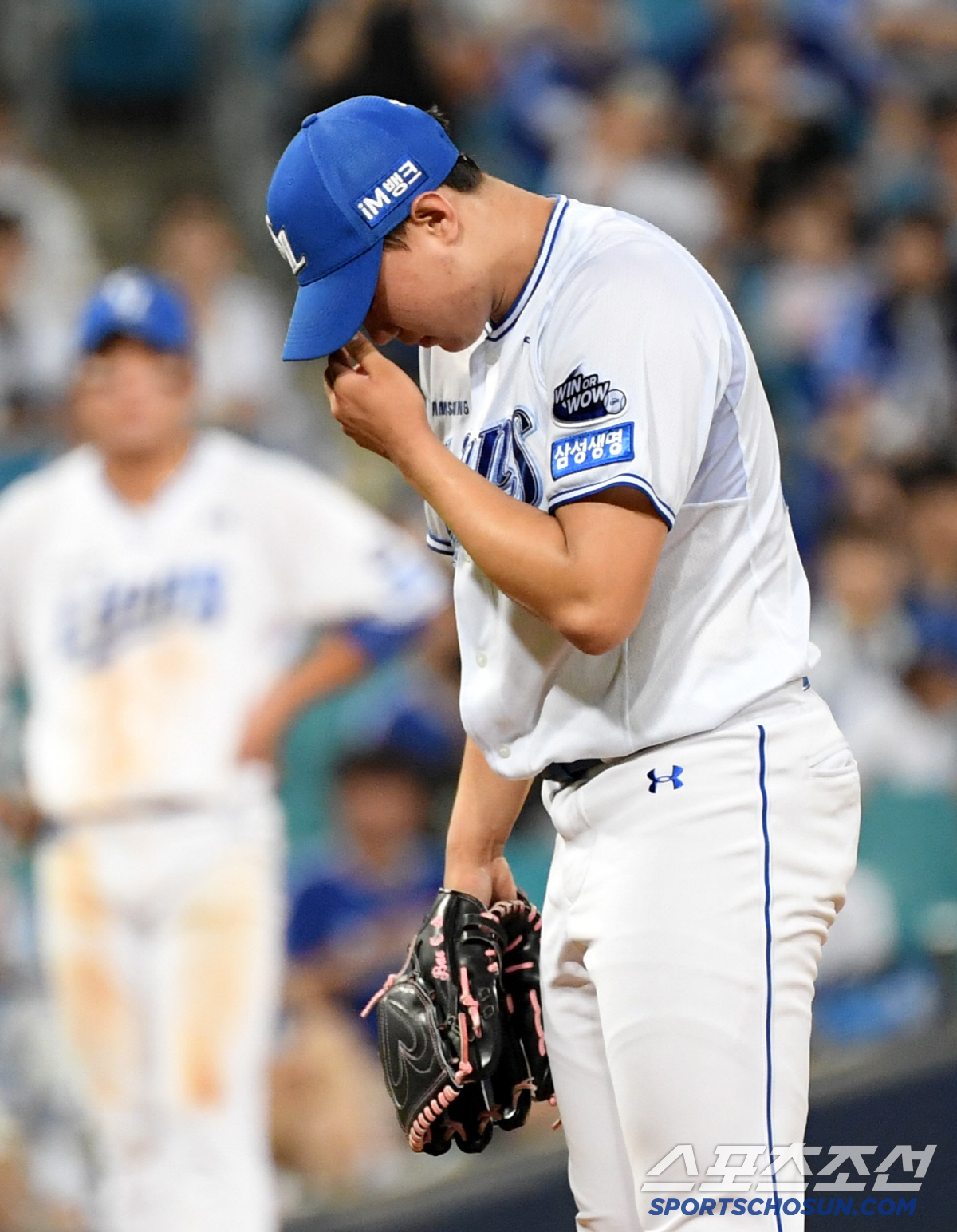 ‘154km 강속구도 무용지물’ BBBBBBBBBBB, 영점 안 잡힌 루키는 주저앉았다