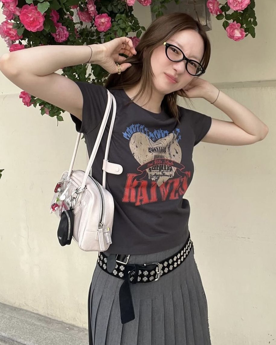 리사, 레이, 오눅 패피 셀럽들이 사랑하는 미디 스커트 스타일링 5