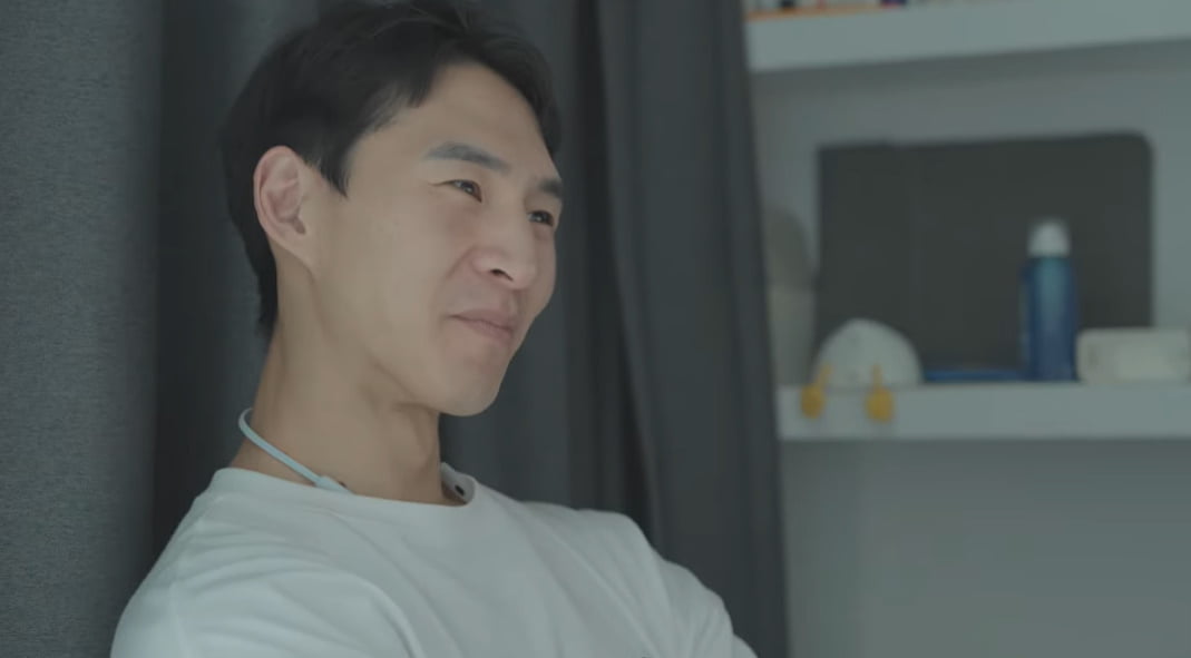 '윤형빈에 TKO패' 밴쯔 공약 이행, 205만 구독 채널 직접 삭제 "초심으로 돌아간다"