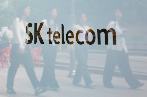 ‘SKT 이탈 러시’ 위약금 면제에 하루 1만7000여명 번호이동