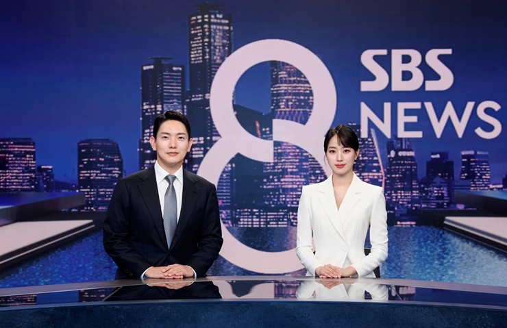 SBS 8뉴스 김현우 앵커 하차… '90년대생' 새 앵커 전면에