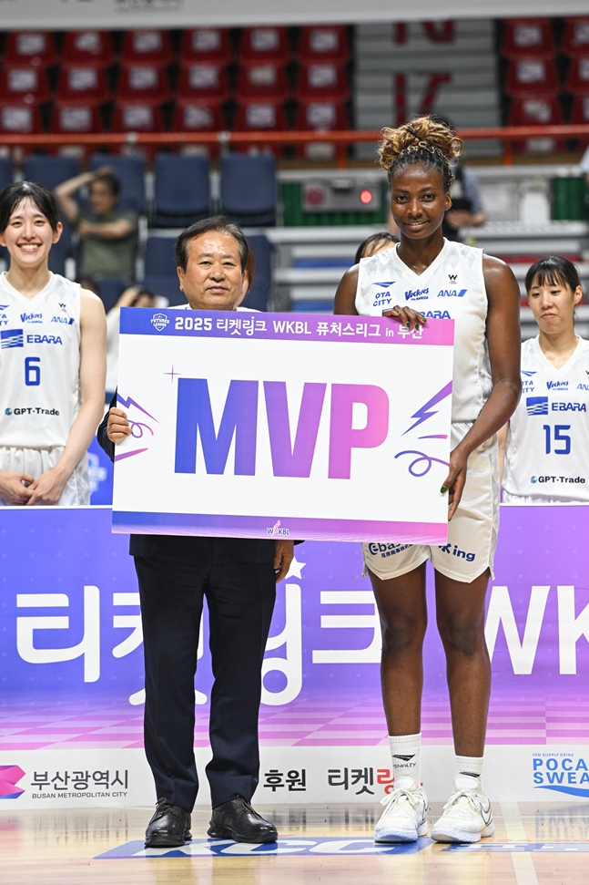 '삼성생명 격파' 도쿄 하네다, 日대학선발 꺾고 WKBL 퓨처스리그 '전승 우승'