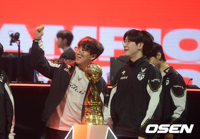 ‘LCK 호랑이’ 젠지, 숙적 T1 3-2로 꺾고 대회 2연패...파이널 MVP '쵸비'(종합) [MSI]