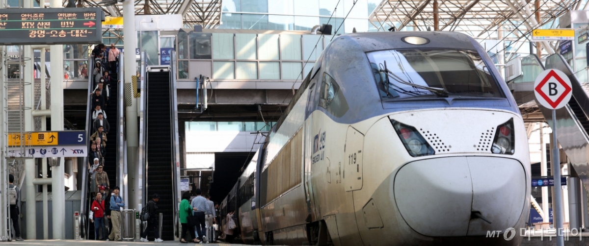 상반기 고속열차 이용객 5830만명…KTX 요금 인상은 언제?