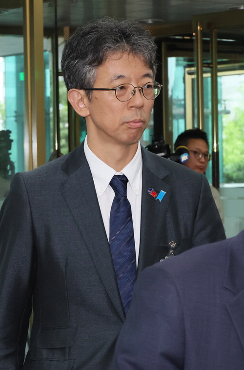 韓日협력 외친 이시바 … 첫 방위백서엔 '독도는 일본땅'