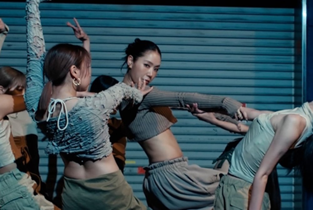 소유 맞아? 확 달라졌네, 오늘 신곡 ‘PDA’ 발매