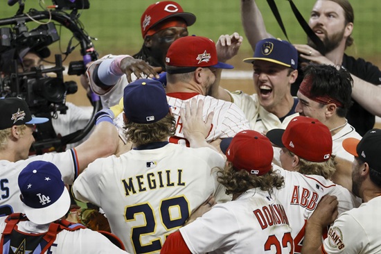 韓 KBO리그, 이렇게 신기한 걸 쓰고 있었어? 5번 중 4번 번복, 'ABS' 써보니까 좋구나!…MLB 올스타전 '신문물' 찬사 가득