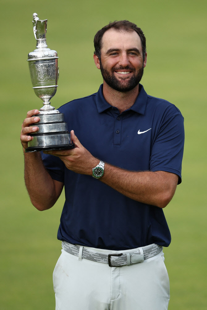 세계 최강 셰플러, 디오픈까지 제패…‘커리어 그랜드슬램 보인다’