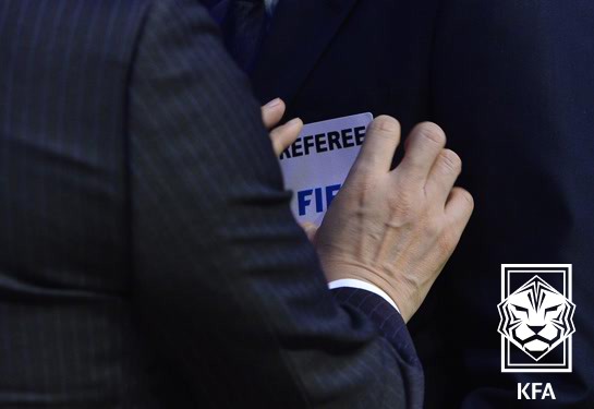 [반진혁의 나이슈캐치] 'KFA 심판 강사 충격적인 정보 유출' VAR 동영상 유포 'FIFA 재경기 요청 사주'