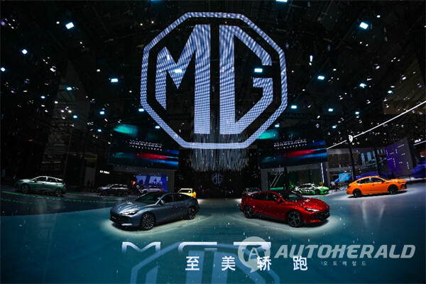 MG, 세계 최초 반고체 배터리 전기차 ‘MG4’ 8월 출시… 주행 거리 537km | 오토헤럴드