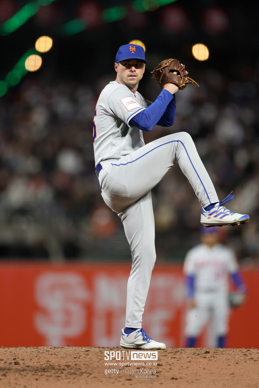 KBO 48승→ML행→국가대표→수술→마침내 1승…145km로 빅리그 호령, 이정후에게만 강한게 아니다