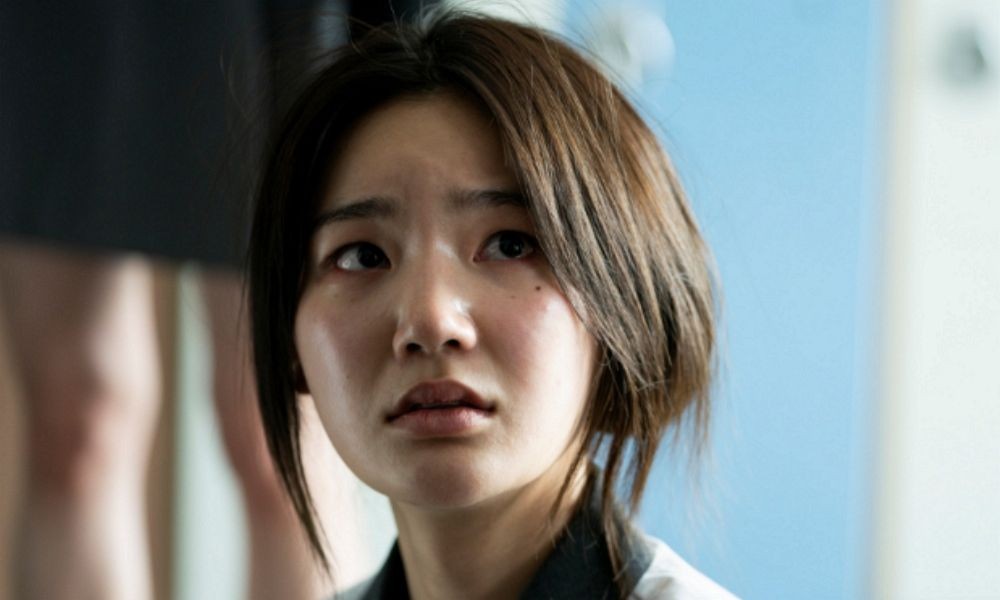 역대급 수위→OTT 1위 싹쓸이…금지된 욕망을 다뤘다는 한국 드라마, 인기 고공행진