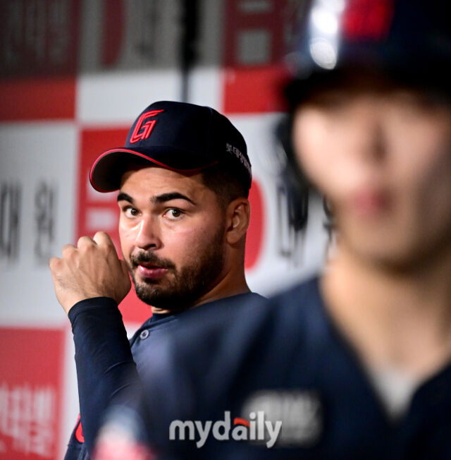 “매운 음식 전혀 문제없어…삼계탕 대신 김치찜” 롯데 158km 복덩이 외인이 KBO 대폭격하는 숨은 이유 공개[MD부산]