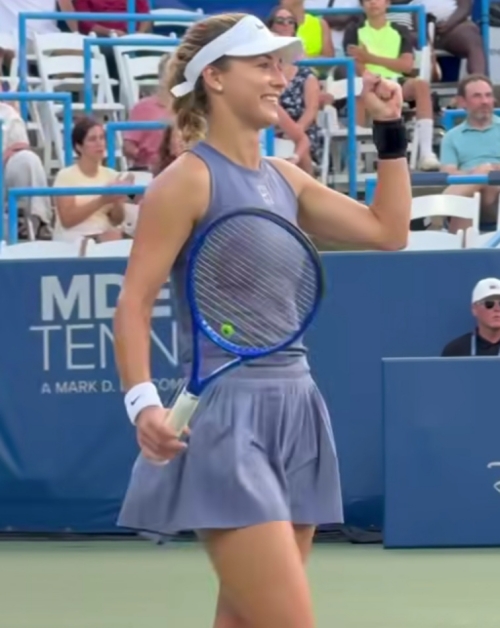 ‘2021 US오픈 결승 때 그녀’ 레일라 페르난데스 WTA 500 우승 눈앞