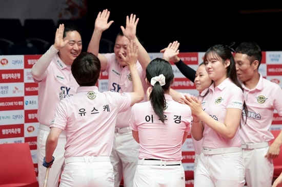 “첫 세트 퍼펙트큐로 기선 제압” 에스와이, 휴온스 꺾고 다시 연승 모드[PBA팀리그 1R]