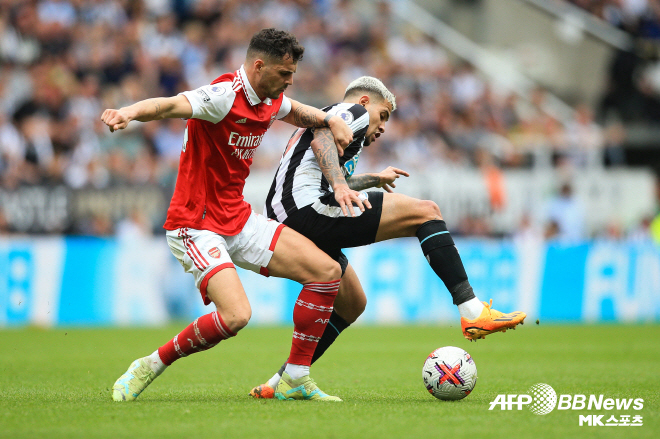 전 아스널 캡틴 EPL 컴백... ‘분데스 무패우승’ 주역 자카, 레버쿠젠 떠나 선덜랜드 이적 임박···“이적료 최대 316억 원 3년 계약”