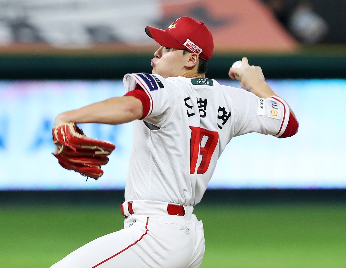 '20세이브' SSG 조병현 "잘 맞은 타구 잡아주는 야수들 고마워"