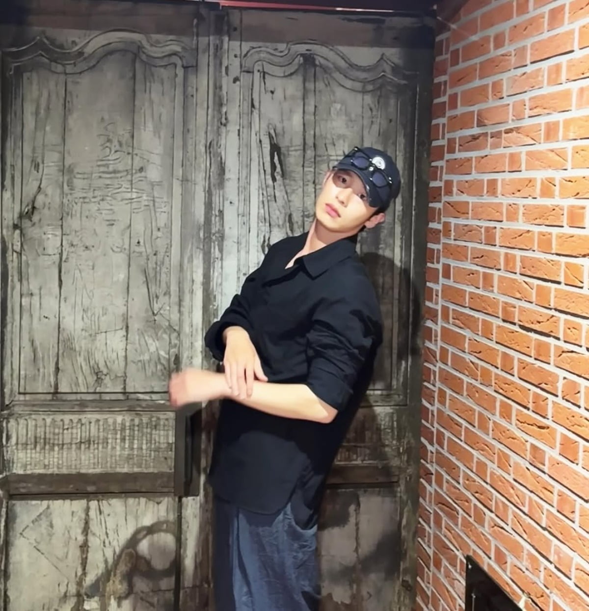 '키 187cm' 이재욱, 비현실적 피지컬에 시선집중…일상에서도 압도적 존재감