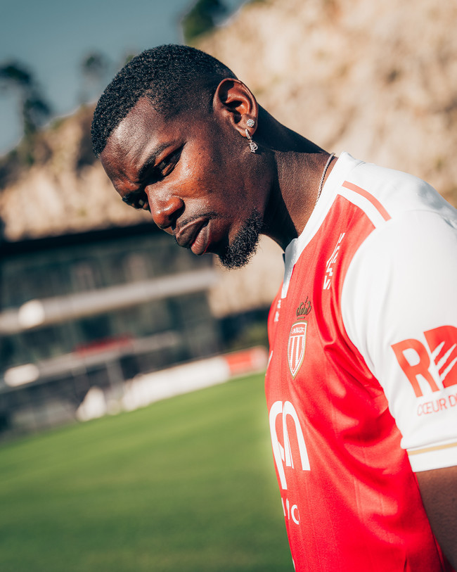 "리그 개막전에서 절대 안 뛴다"…'현역 복귀' 포그바, 10월 돼야 출전할 수 있다? "현실적인 접근"