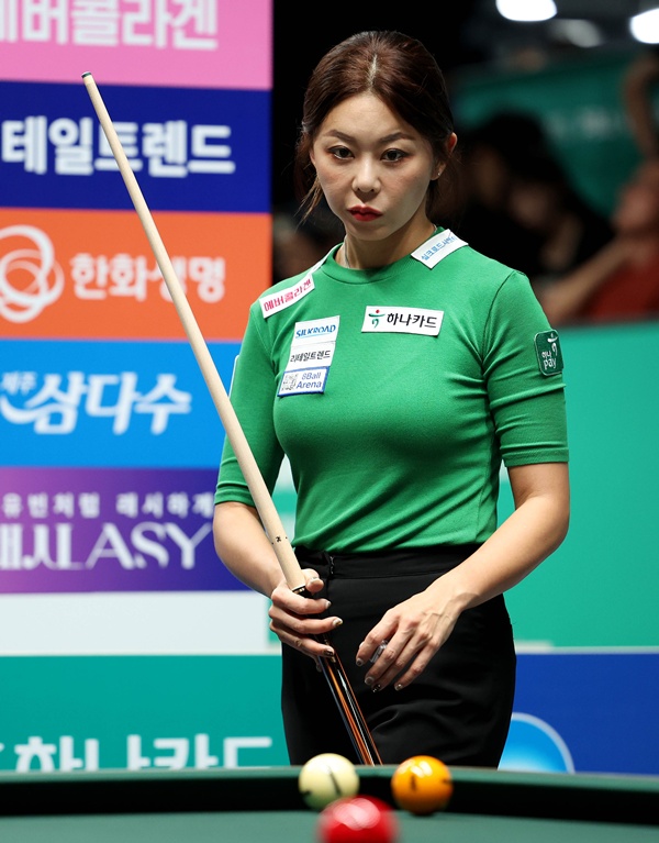 'LPBA 간판' 김가영·스롱 피아비, 나란히 32강 진출