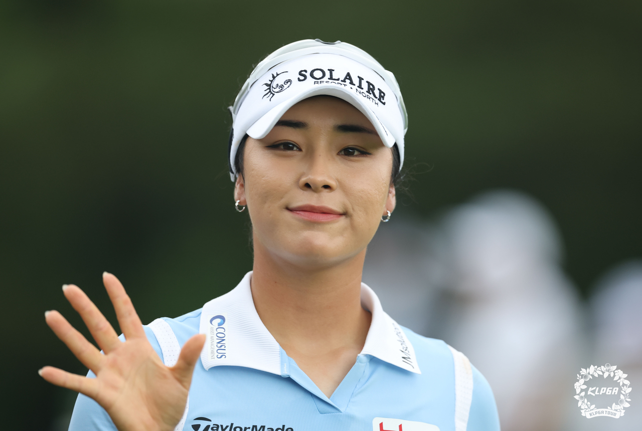 윤이나 위에 고지원..삼다수 마스터즈 2타 차 선두