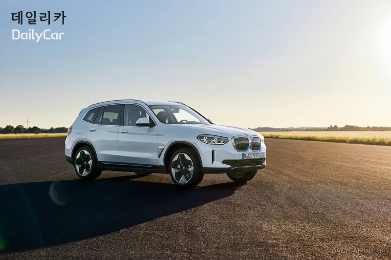 BMW, IAA서 노이어 클라쎄 기반 ‘뉴 iX3’ 공개 계획..특징은? | 데일리카