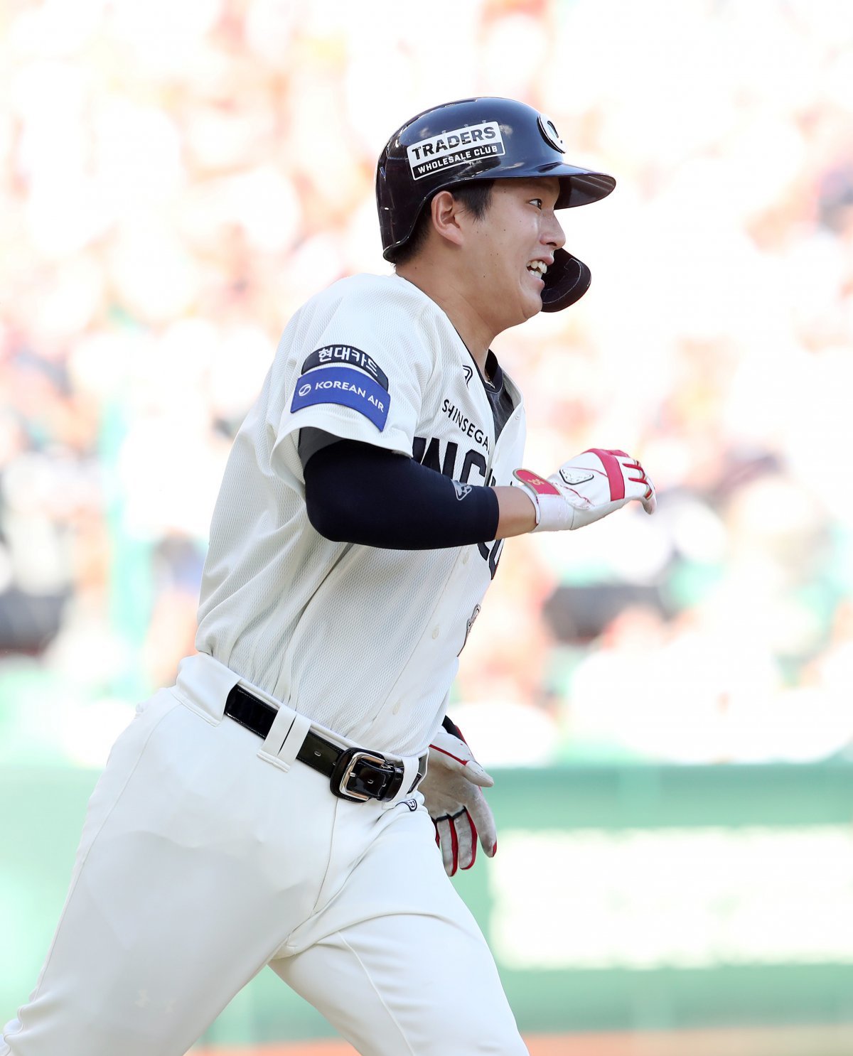 ‘4안타 활약’ 건강하게 돌아온 조형우, SSG 리모델링의 완성판 만들어간다