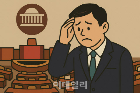 대형 매물 외국계가 쓸어가는데…규제에 칼 못 쓰는 국내 PEF '시름'