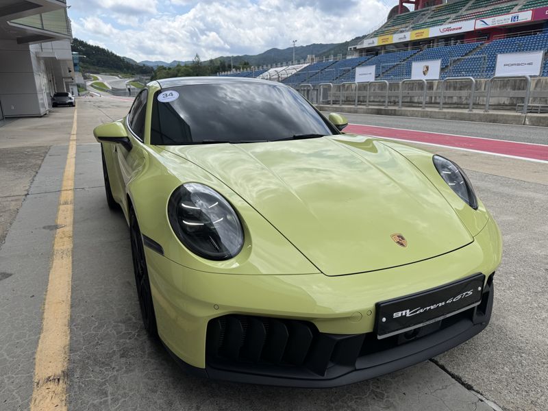 '더 911 다워졌다'… 하이브리드 심장 단 신형 포르쉐 911 타보니 [FN 모빌리티]